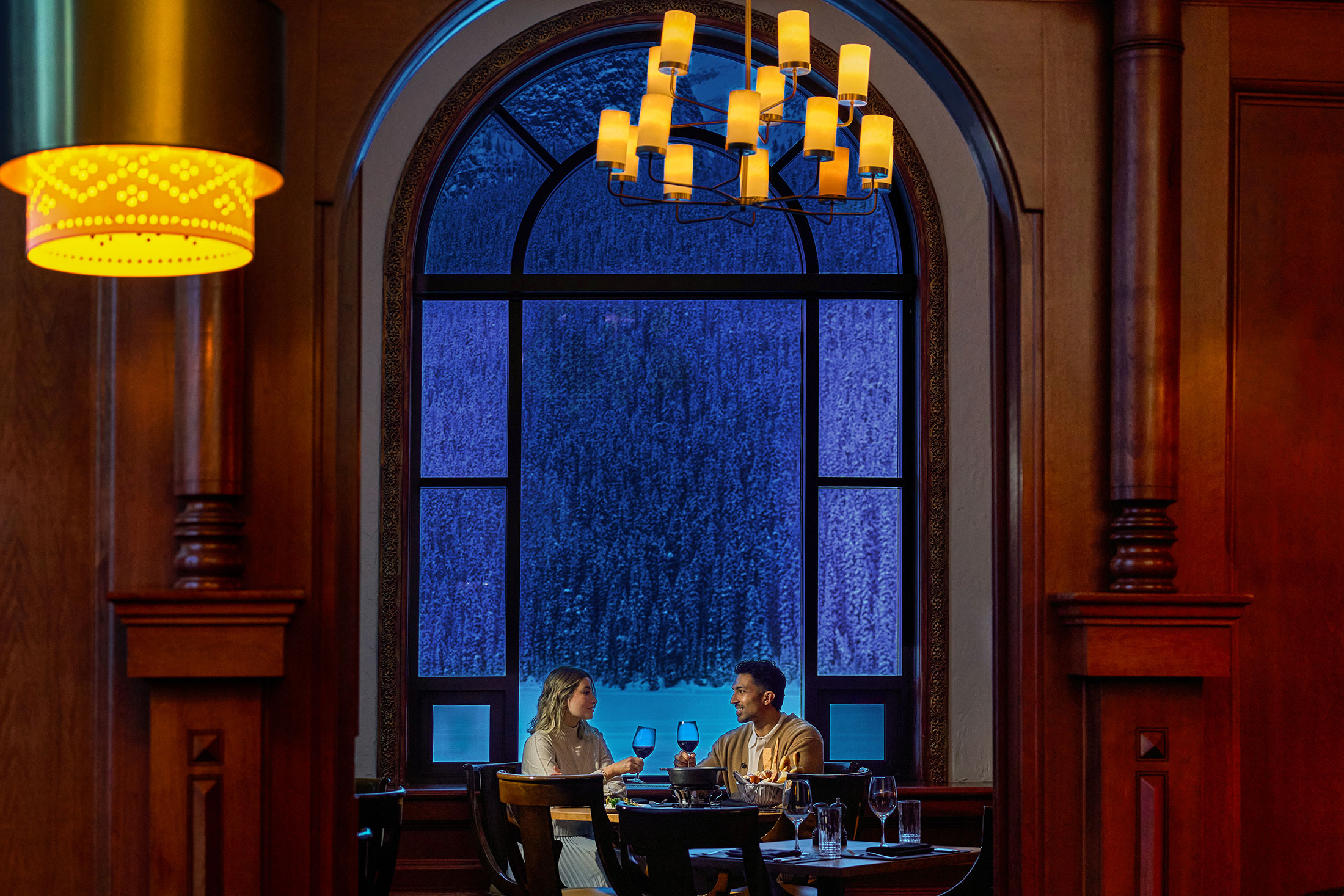 Walliser Stube European Alpine Cuisine - Chateau Lake Louise