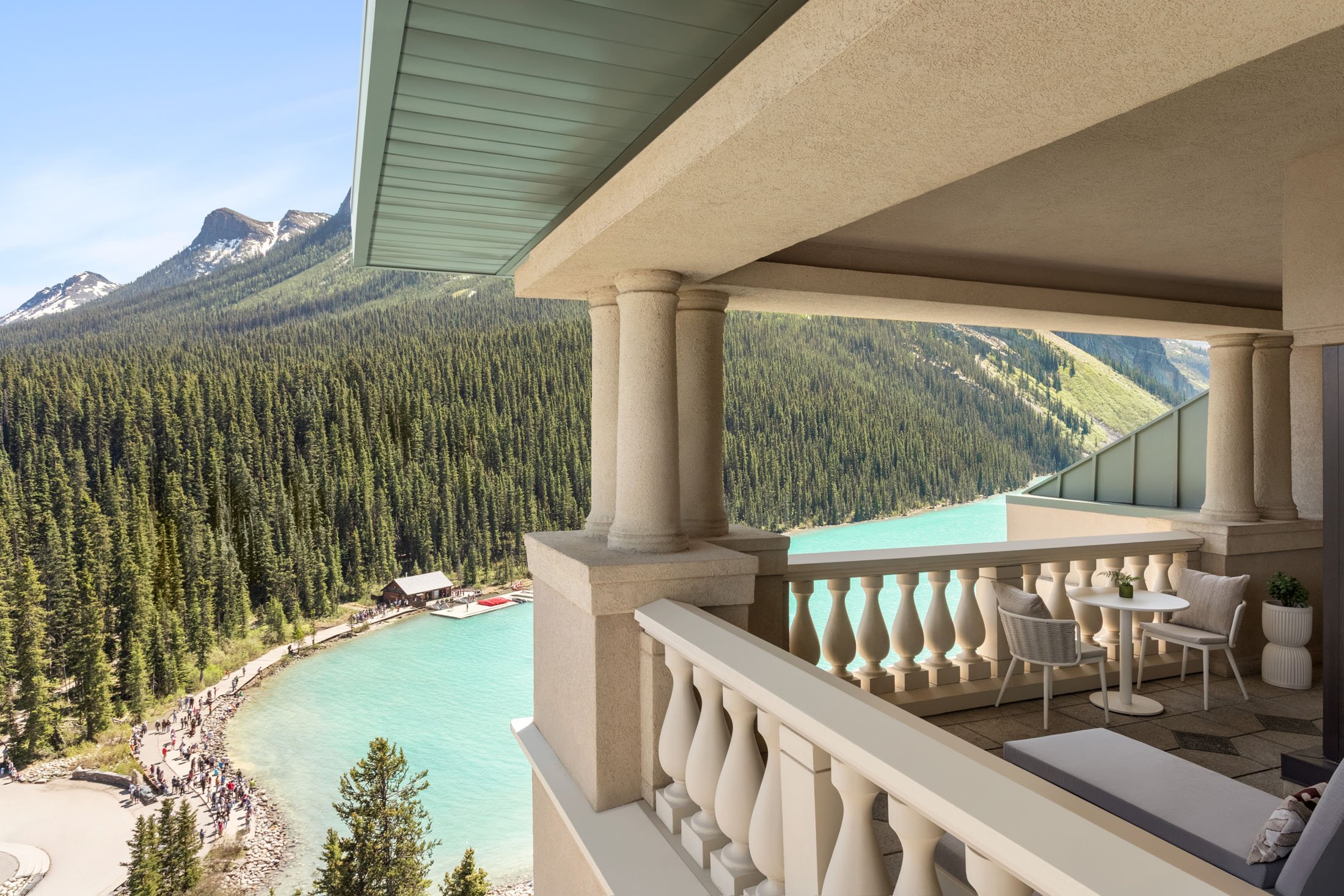 Hotel Rooms & Suites - Chateau Lake Louise
